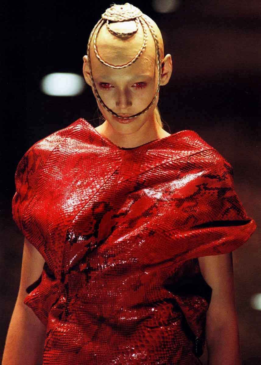 Alexander McQueen: 5 Fashion Collections Inspired by Art