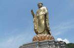 What Can You Expect to See at the Spring Temple Buddha?