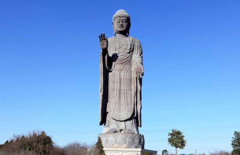 What Are the Tallest Statues in the World? (Top 5)