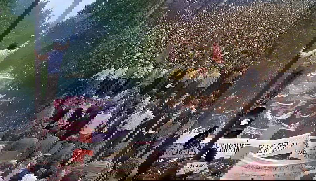 Les Soixante-Huitards: The French Student Demonstrations of May 1968