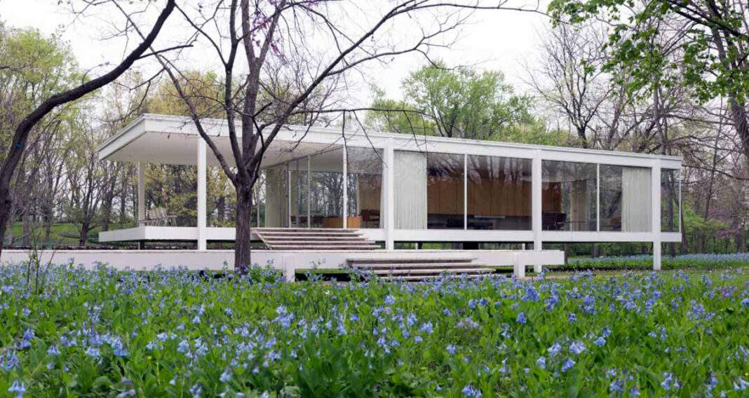 Discover Philip Johnson’s Famous Glass House