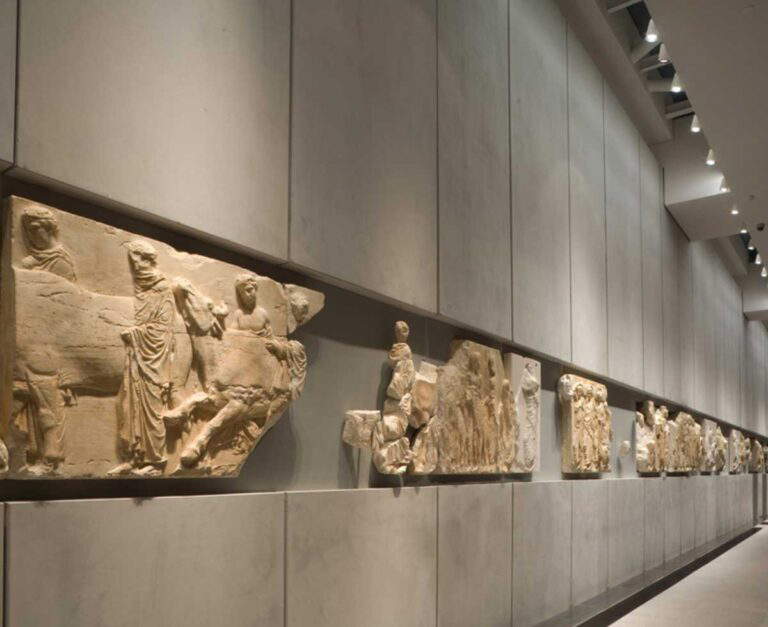 The Elgin Marbles: 5 of the Parthenon’s Incredible Sculptures