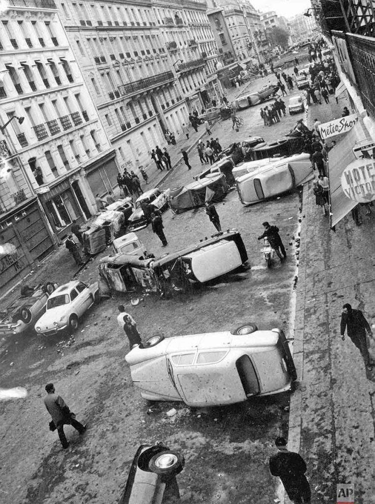 Les Soixante-Huitards: The French Student Demonstrations of May 1968