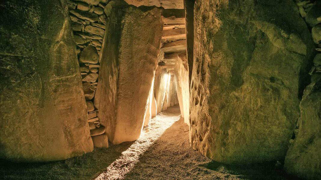 4 Awe-Inspiring Neolithic Monuments in the British Isles