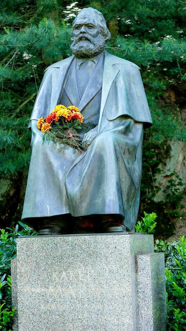 Marxism And Literature: 3 Key Ideas