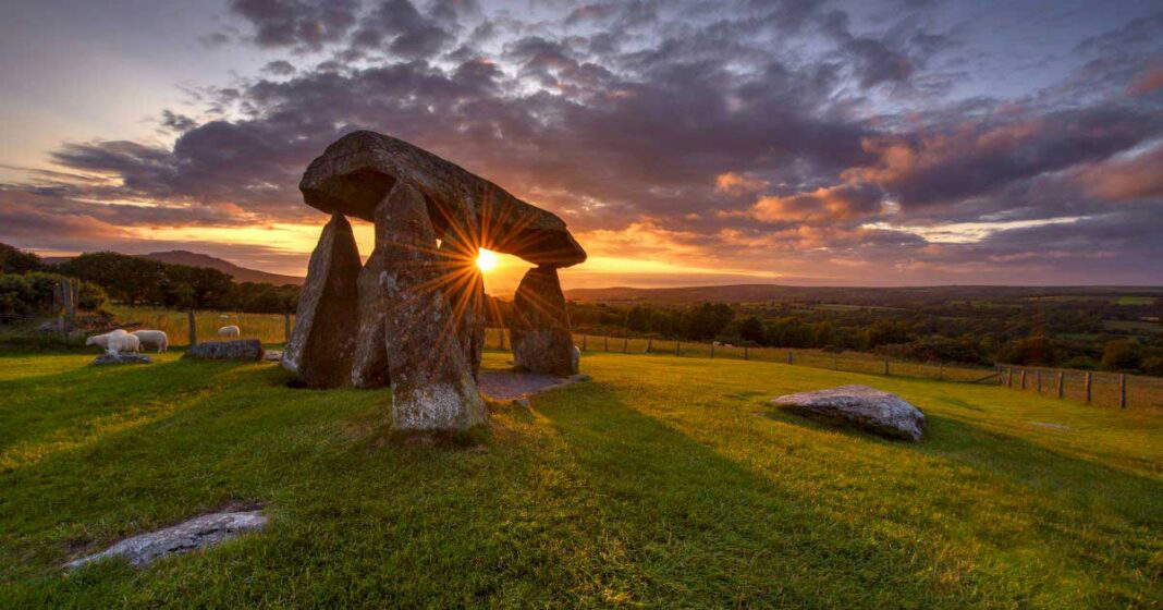 4 Awe-Inspiring Neolithic Monuments in the British Isles
