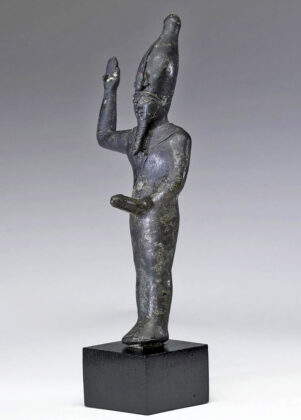 Amun: The Egyptian God of Creation & King of the Gods