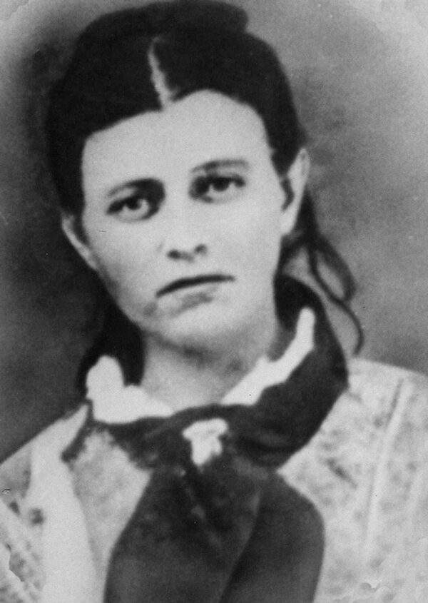 The Hatfield-McCoy Rivalry of Appalachia: What Started the Feud?