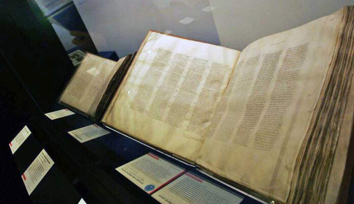 What Are the Earliest Manuscripts of the New Testament?