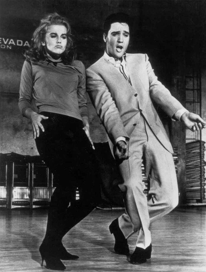 10 Amazing Facts About Elvis Presley