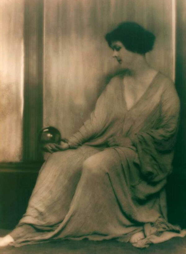 Isadora Duncan: 12 Facts About the Pioneer of Modern Dance