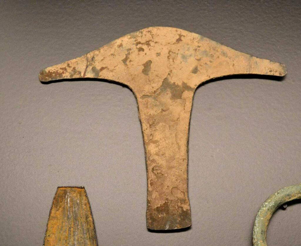 How Did People Get Paid in the Pre-Columbian Americas? (Not in Gold)