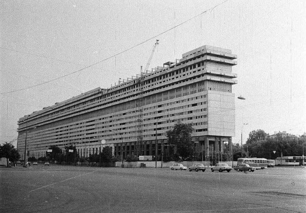 Exploring Soviet Brutalism Through 9 Iconic Buildings