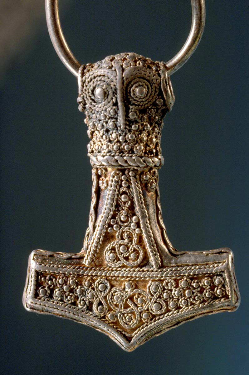 5 Important Stories About Thor the Norse God of Thunder