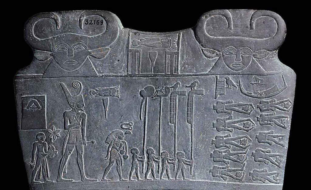 Narmer Palette: Decoding Its Iconography & Importance
