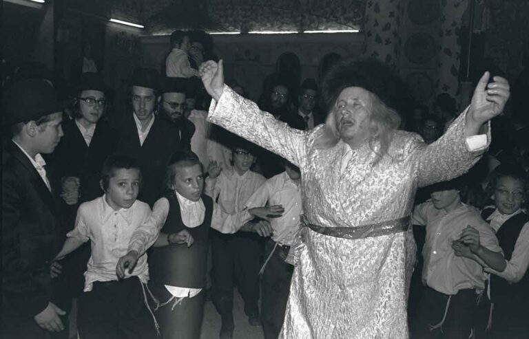 7 Key Beliefs and Practices From Hasidic Judaism