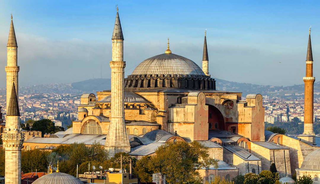What Is Hagia Sophia & Who Built It?