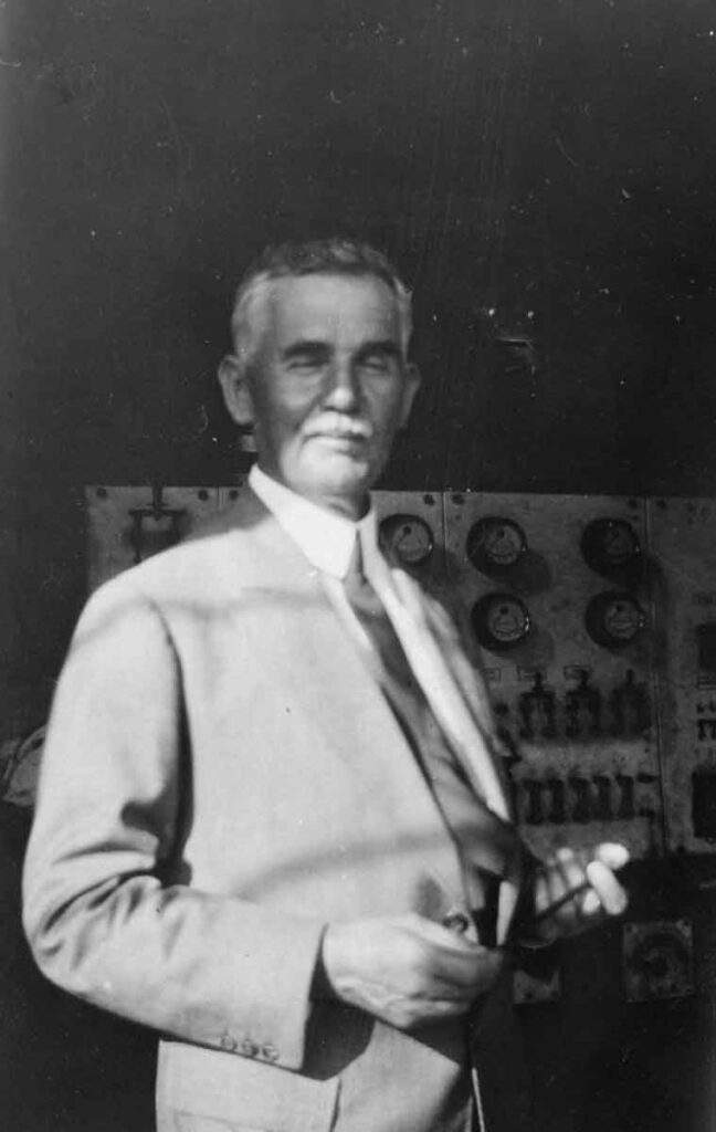Neon: The Cool History of the Enigmatic Noble Gas