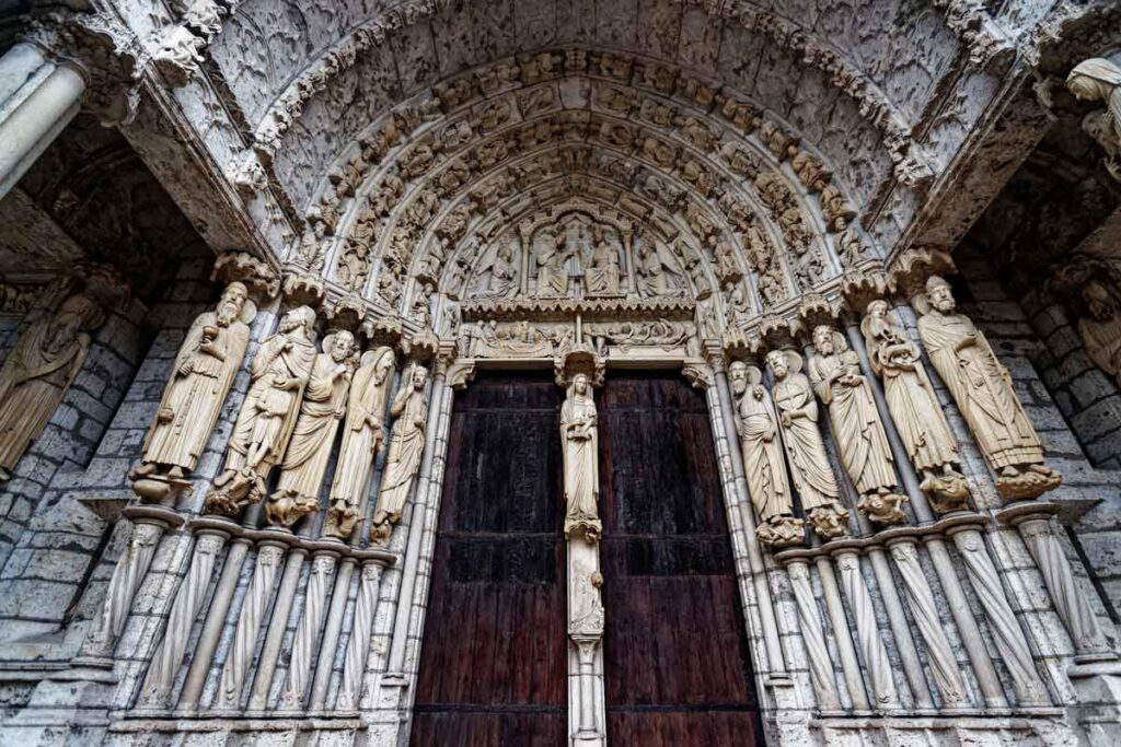 The 6 Finest Gothic Cathedrals in France