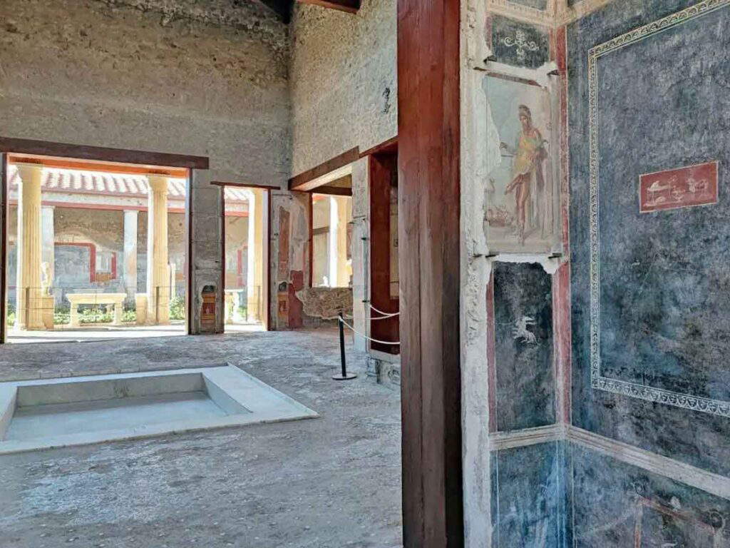 A Travel Guide to Pompeii: Visiting the City in One Day