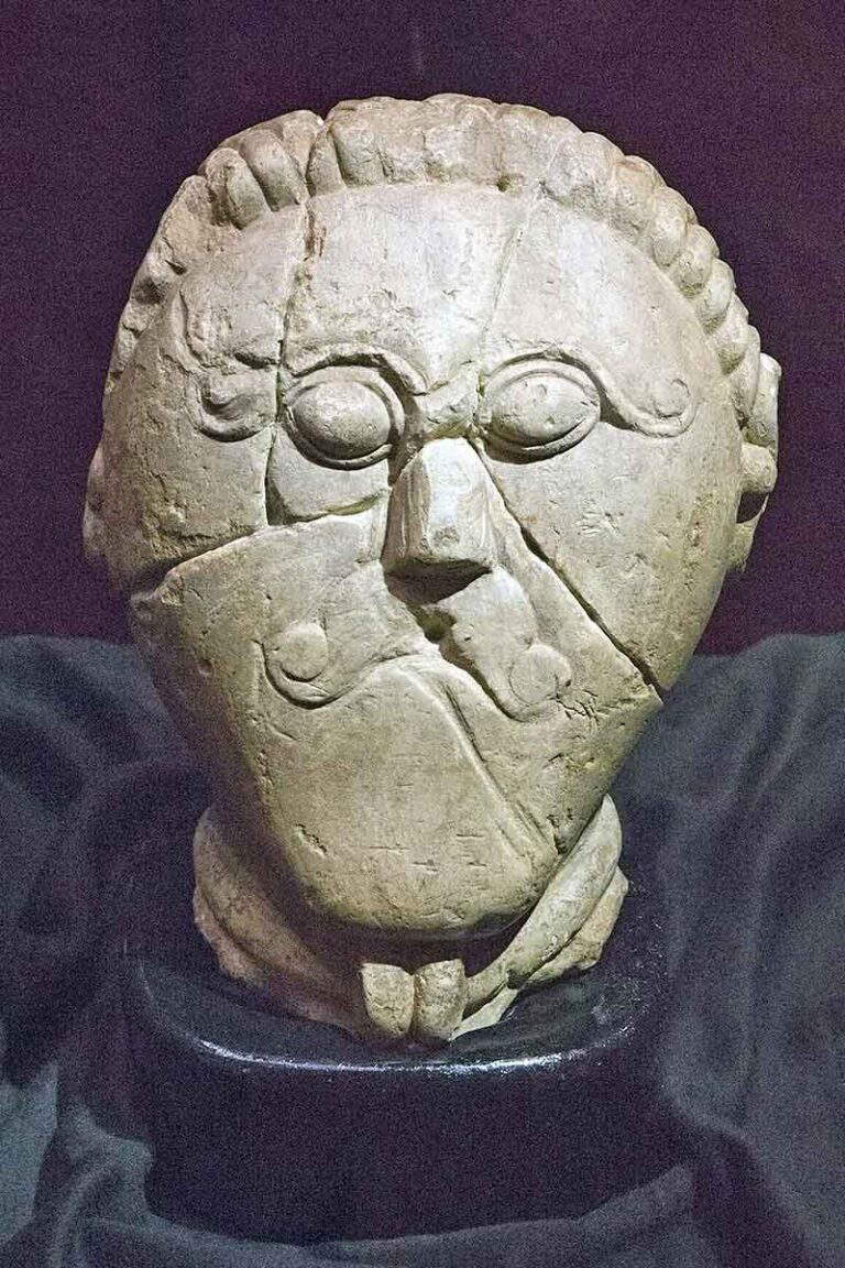 What Jewelry and Adornment Did the Celts Wear?