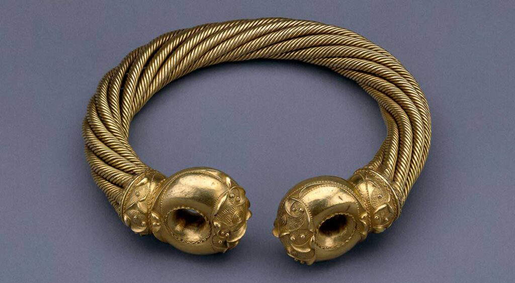 What Jewelry and Adornment Did the Celts Wear?