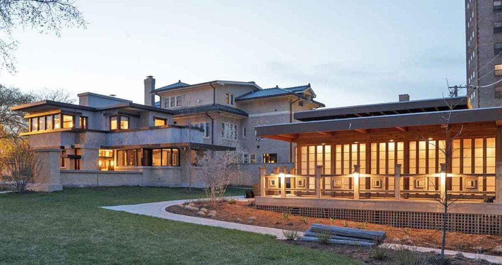 Who Are the Masterminds Behind Chicago’s Iconic Architecture?