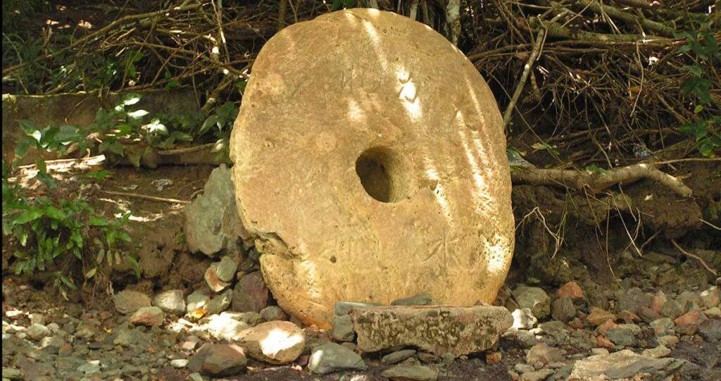 10 Strange Old Currencies Throughout Time