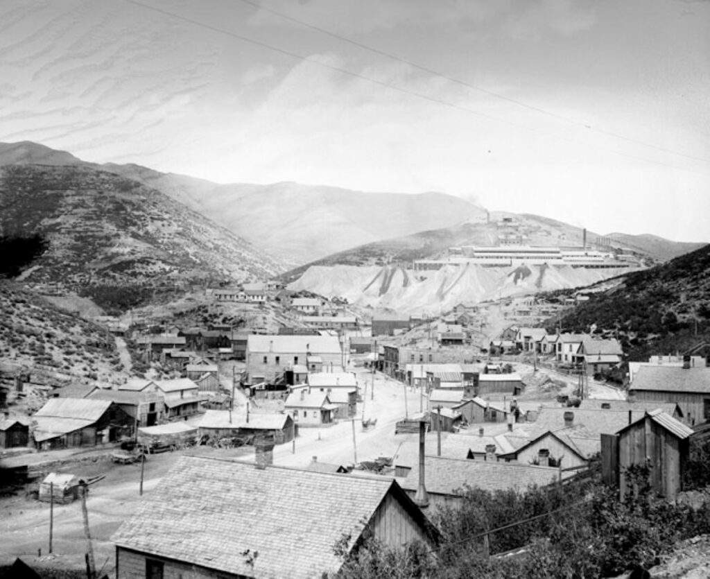 10 Must-Visit Utah Ghost Towns With a Rich History