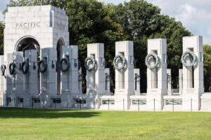 10 Must-See Monuments & Memorials on the National Mall in DC