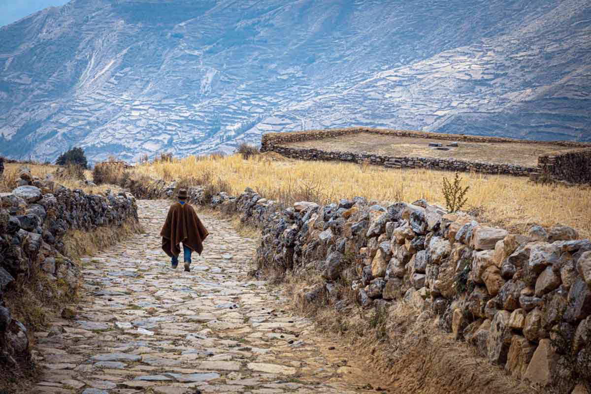 Chasquis: The Famed Inca Couriers Who Could Run 1,250 Miles in a Week | TheCollector