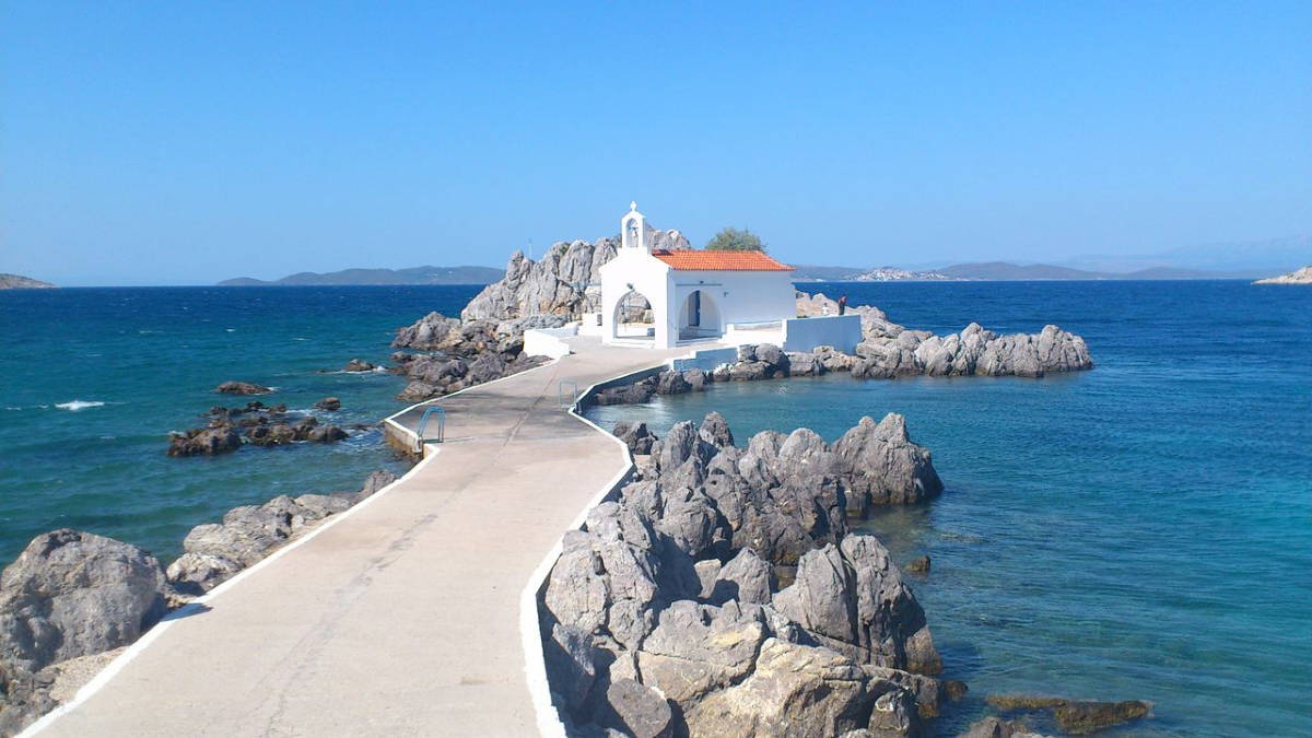 10 Ancient Greek Islands to Visit | TheCollector